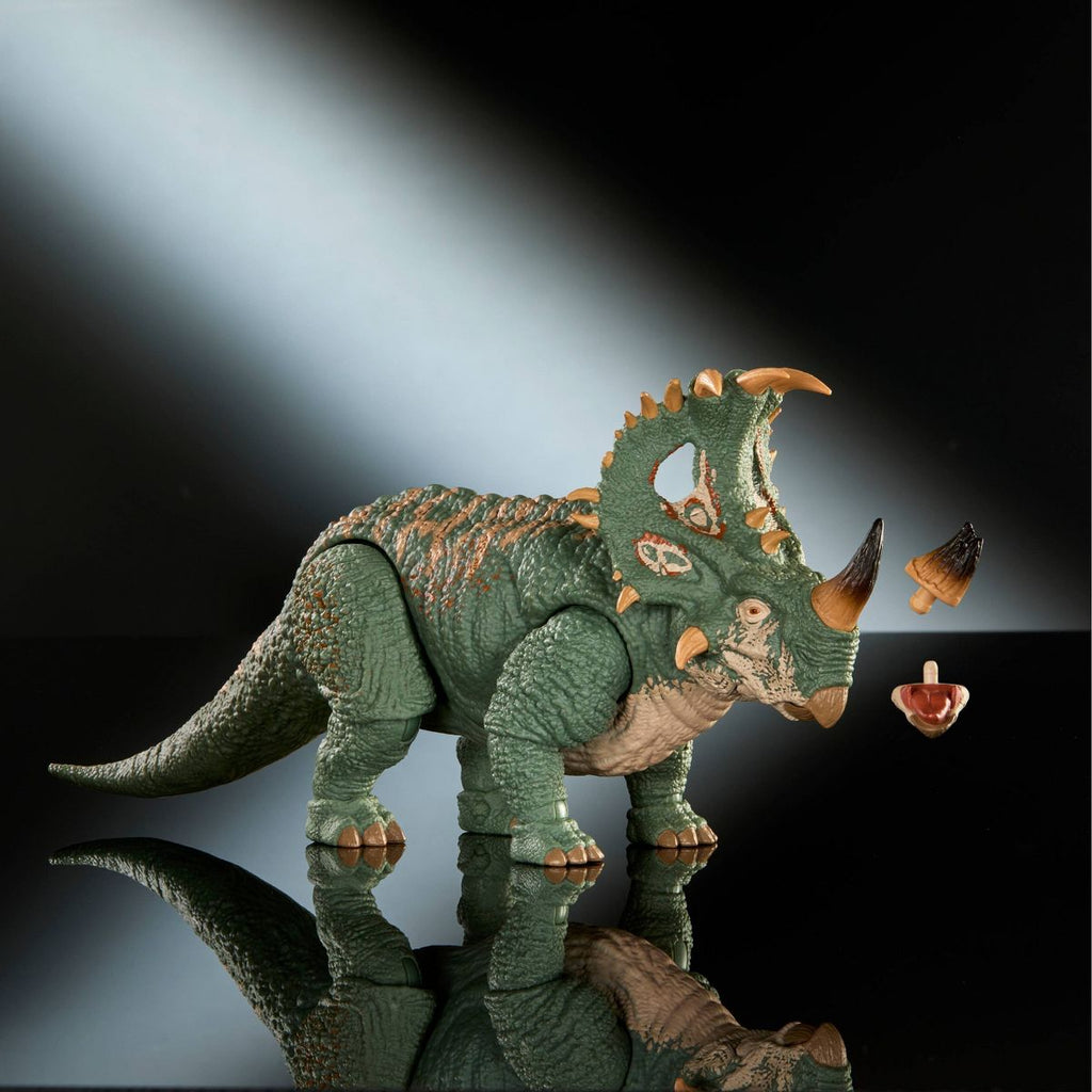 Jurassic World Hammond Collection Sinoceratops Dinosaur Figure – FLEA ...